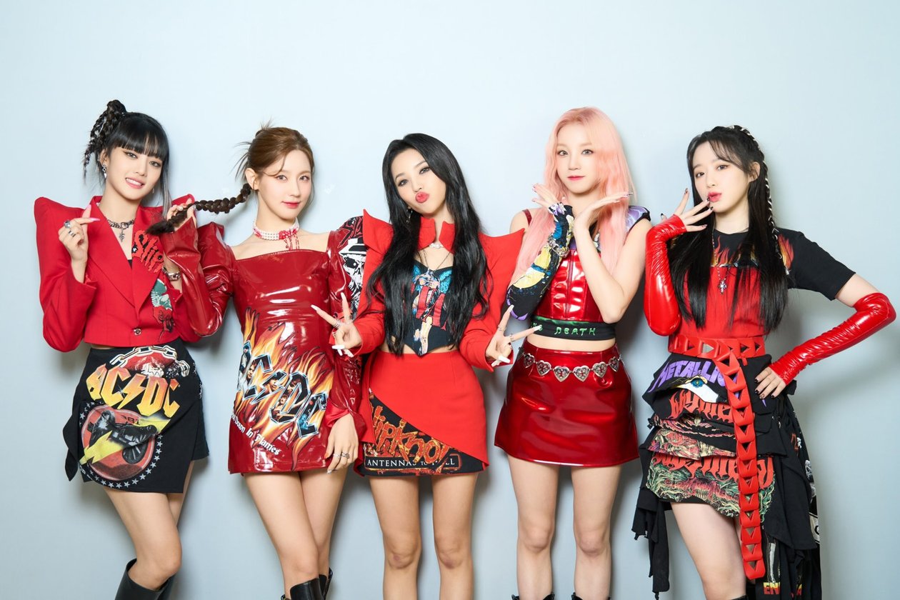 Top 15 K-pop Girl Groups in 2024